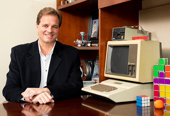 Distinguished Teaching Award: Alan Labouseur ‘90 - Marist University