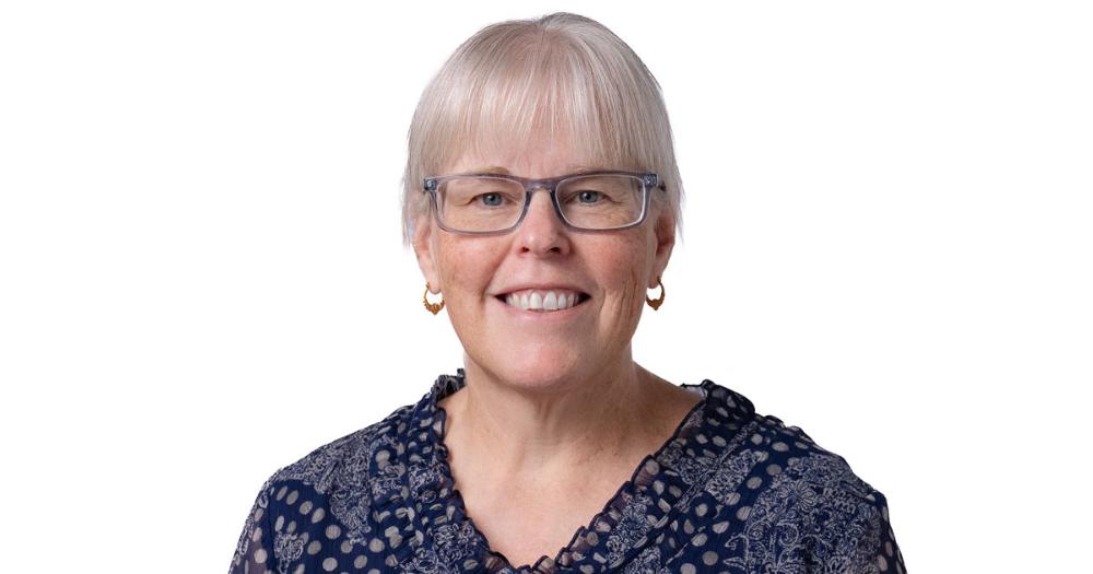 Deborah Carter, Education - Marist University
