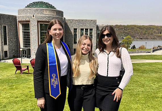 Mentorship Program Guides Students from Classroom to Career - Marist ...